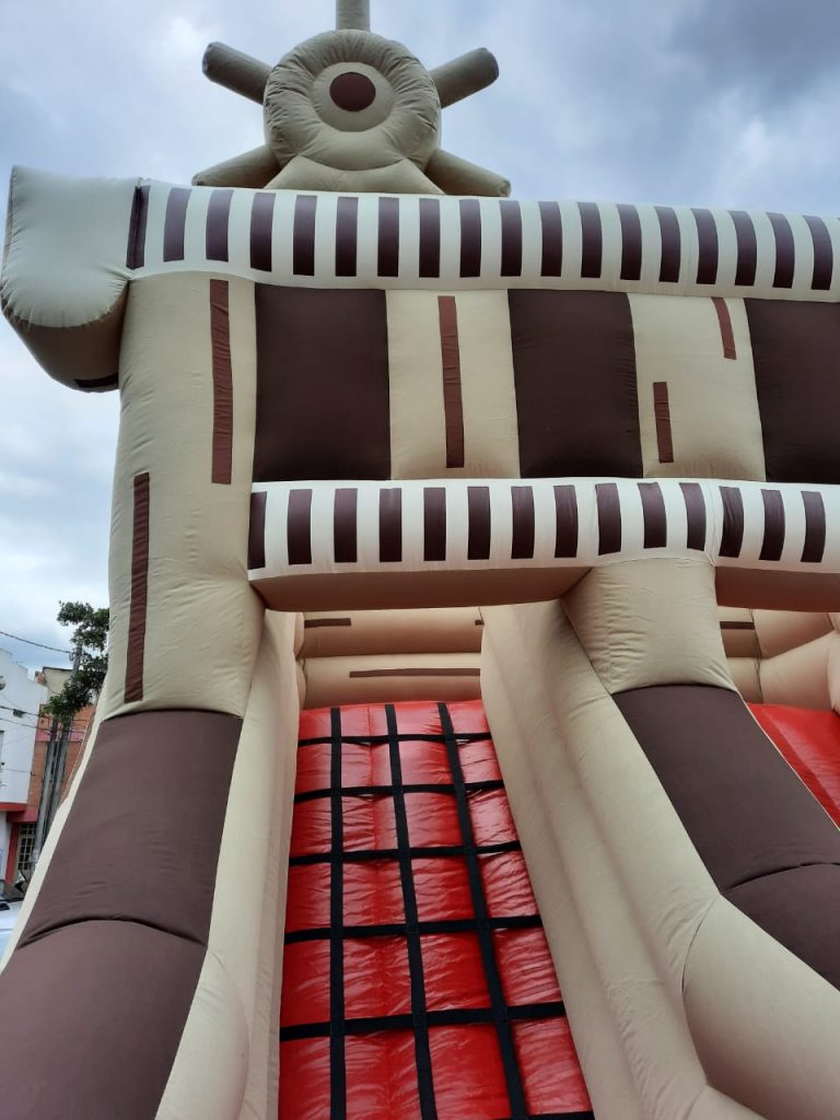 Barco Pirata inflable - Inflables De Colombia